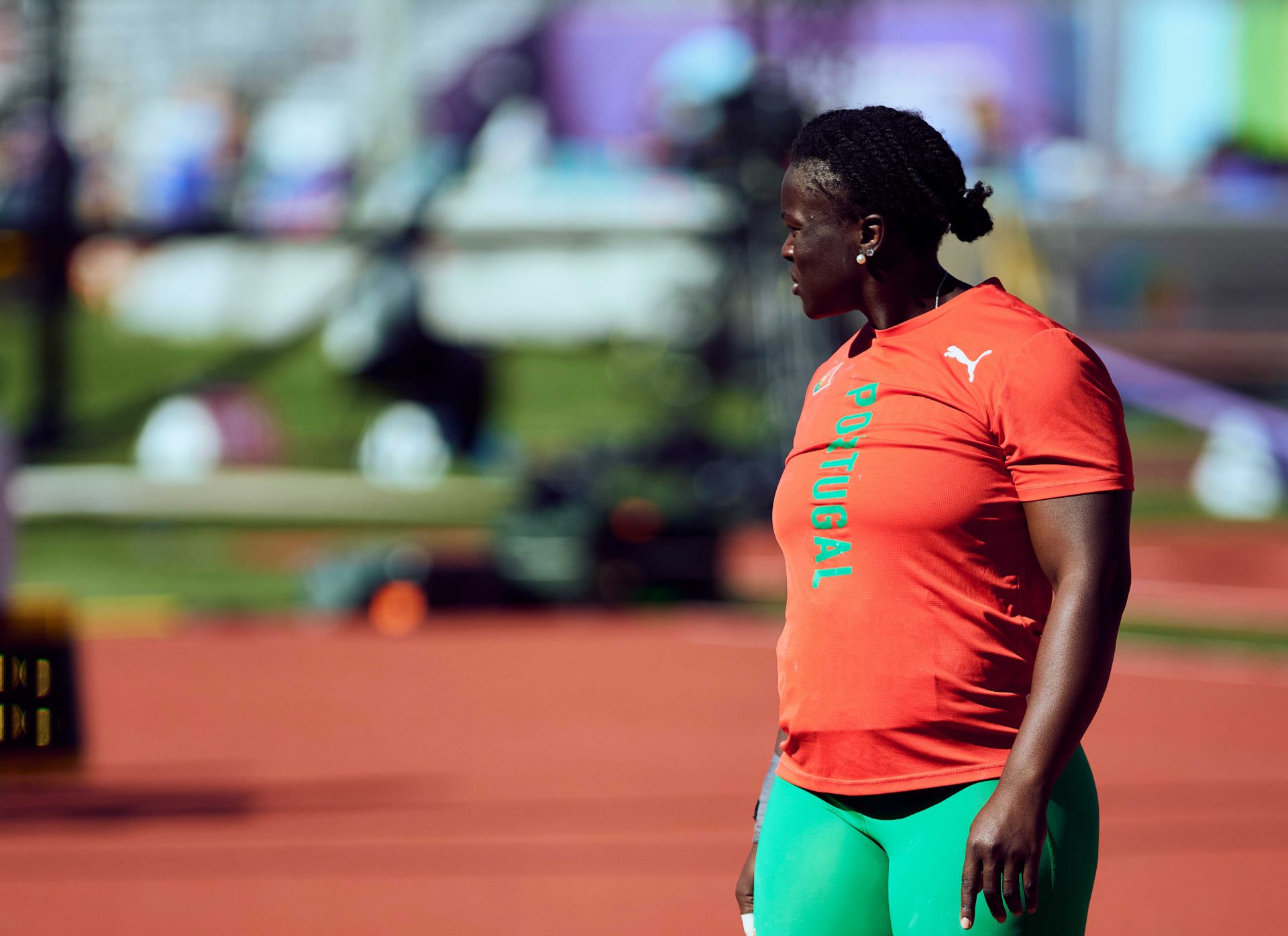 Auriol Dongmo "estava bem", mas o lançamento que tanto queria "não saiu ...